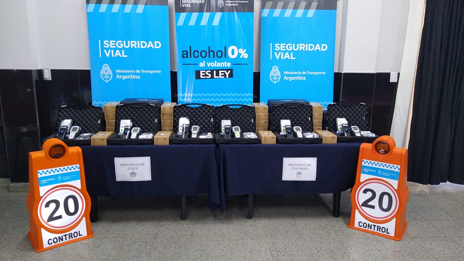 Alcohol Cero al volante: la ANSV entregó 100 alcoholímetros a ...